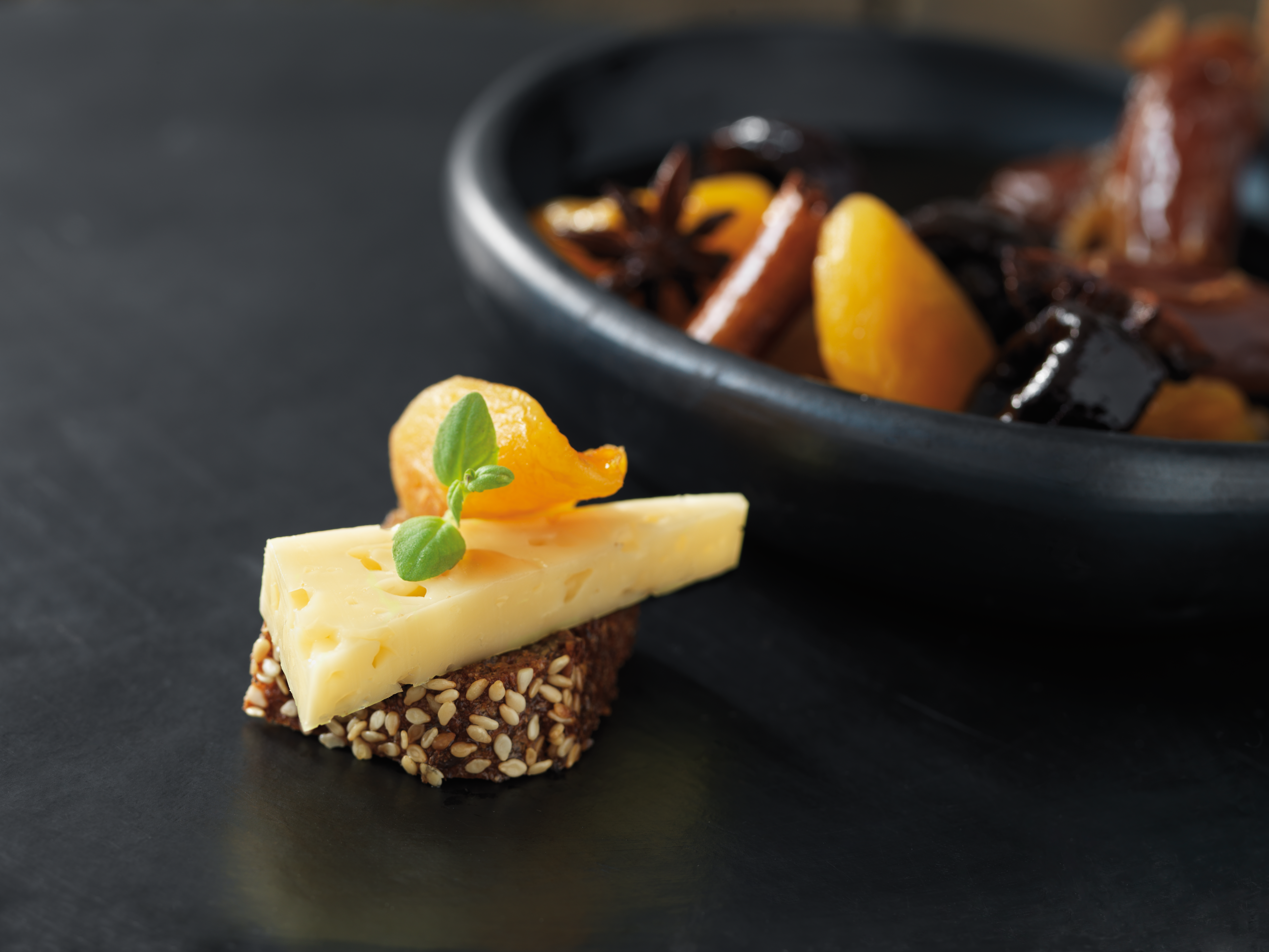 Esrom til tapas | Mælken